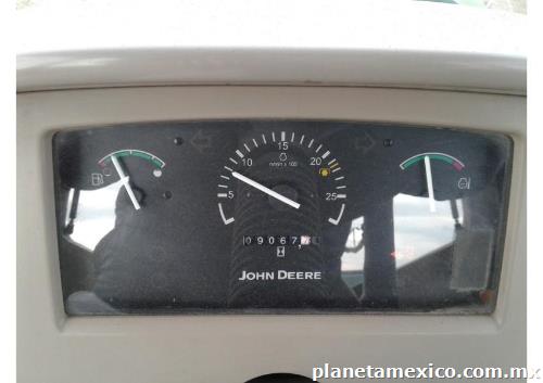 Tractor john deere 5715 en Fresnillo de Trujano: teléfono